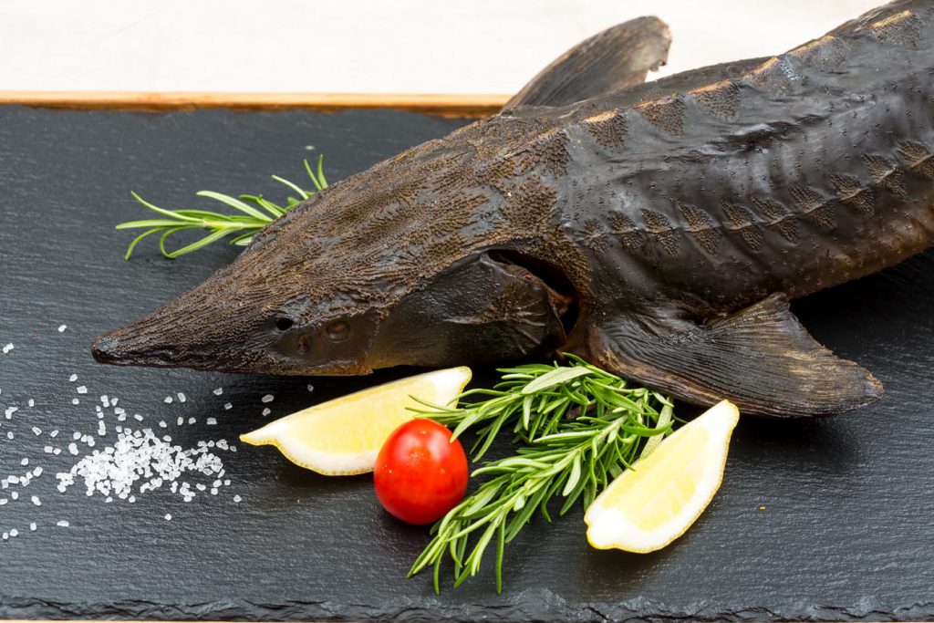 Strona główna / Ryby Wędzone / Jesiotr Wędzony Filet